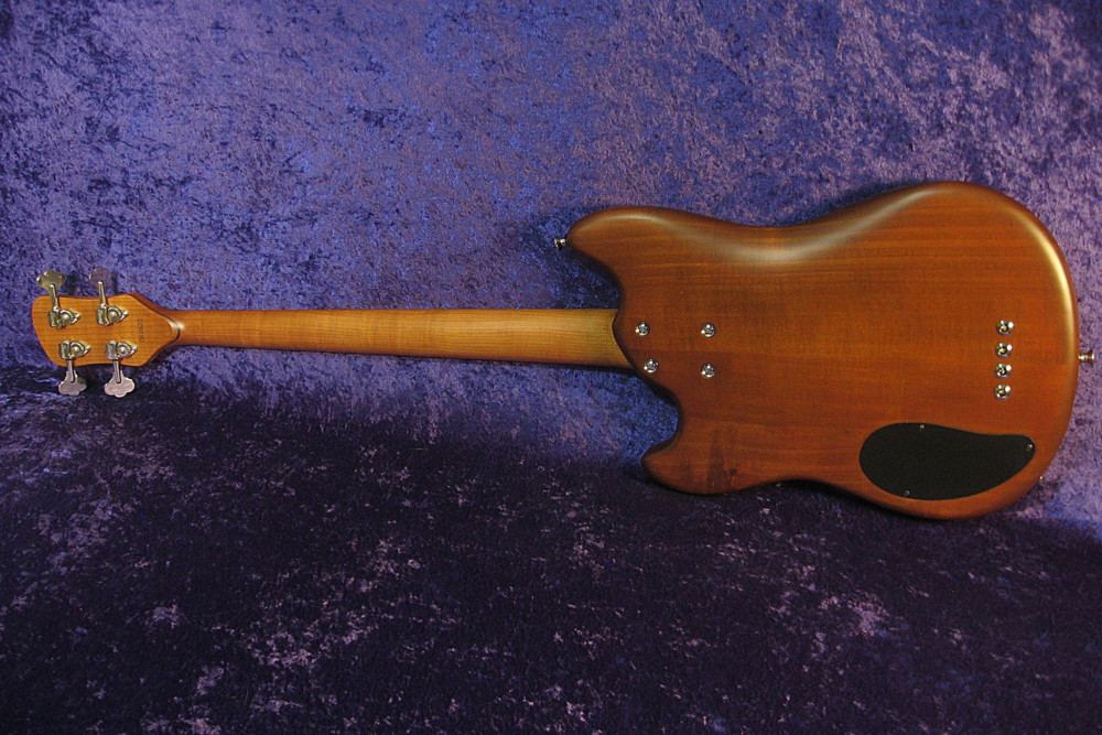 Bass of the Week: Drake Custom Basses Battani Bass – No Treble